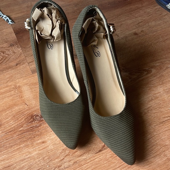 Shoes | Army Green Heel Pumps See Last Picture For Sizes Description ...